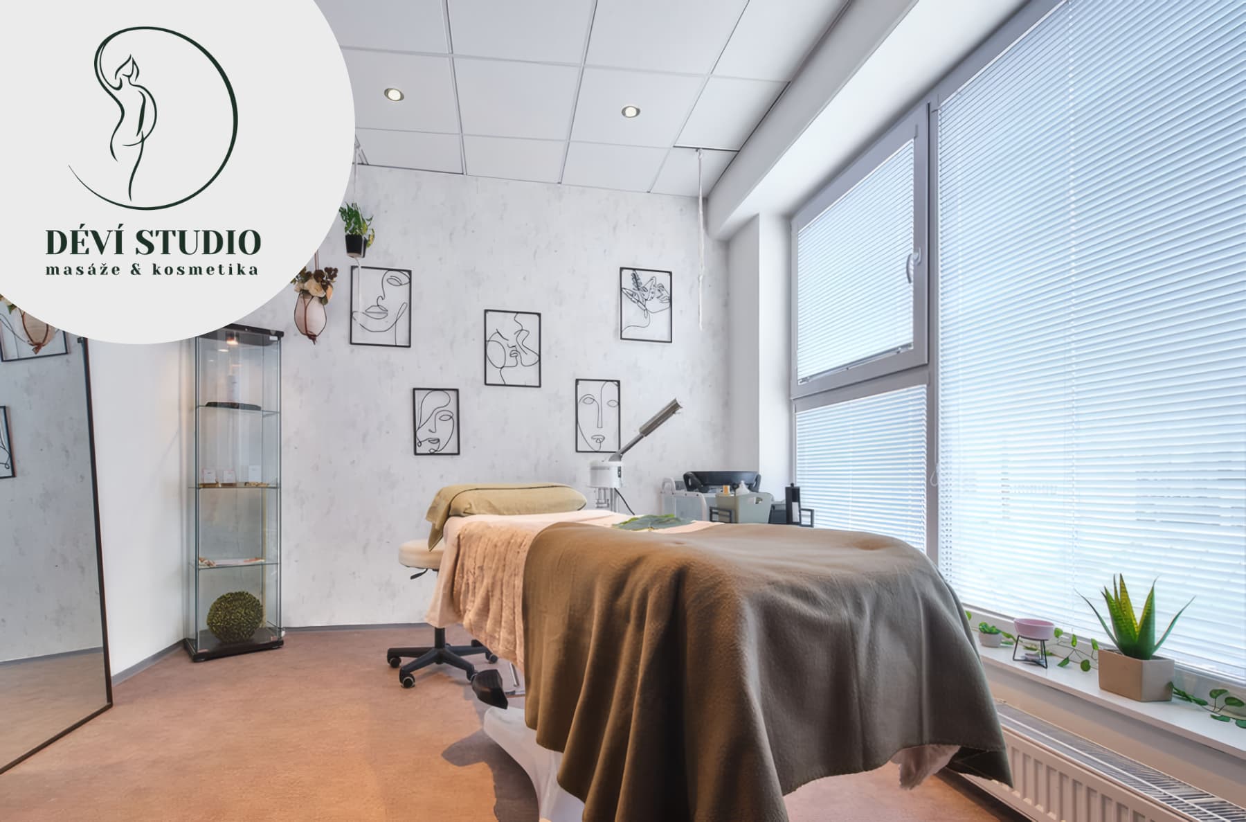 STUDIO DÉVÍ